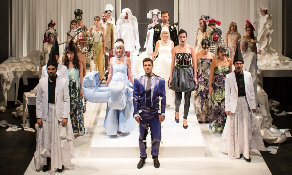 Unique ‘Catwalk Concert’ to close Budapest theatre showcase festival ...